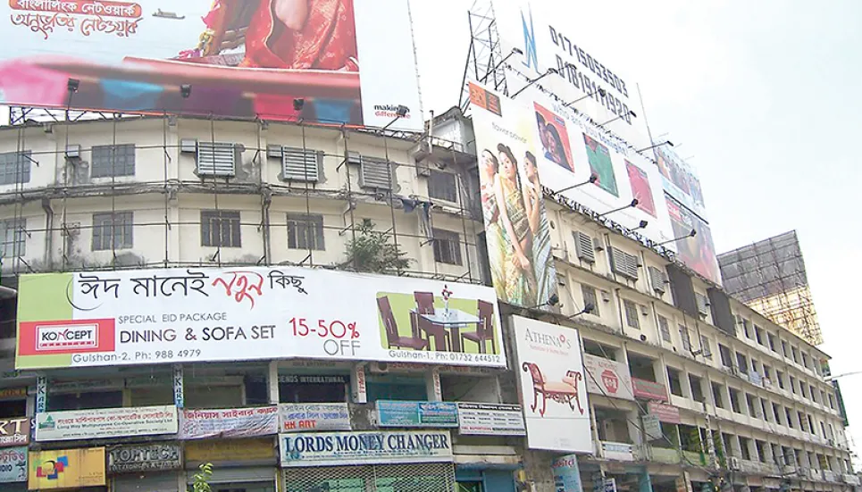 Visual Pollution Causes Eye Fatigue To One Fourth Population In Dhaka